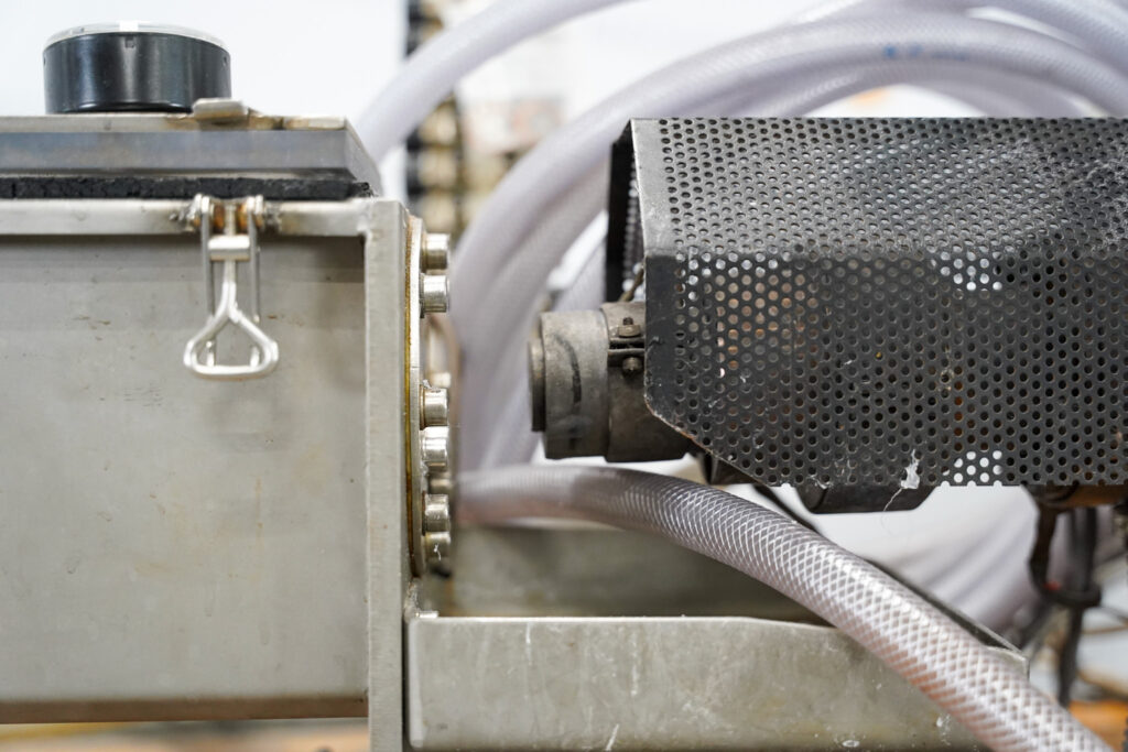 AXON profile Line - Plastima Used Machinery