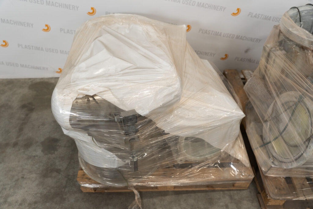 Azo Hopperloaders for PVC Dryblend - Plastima Used Machinery
